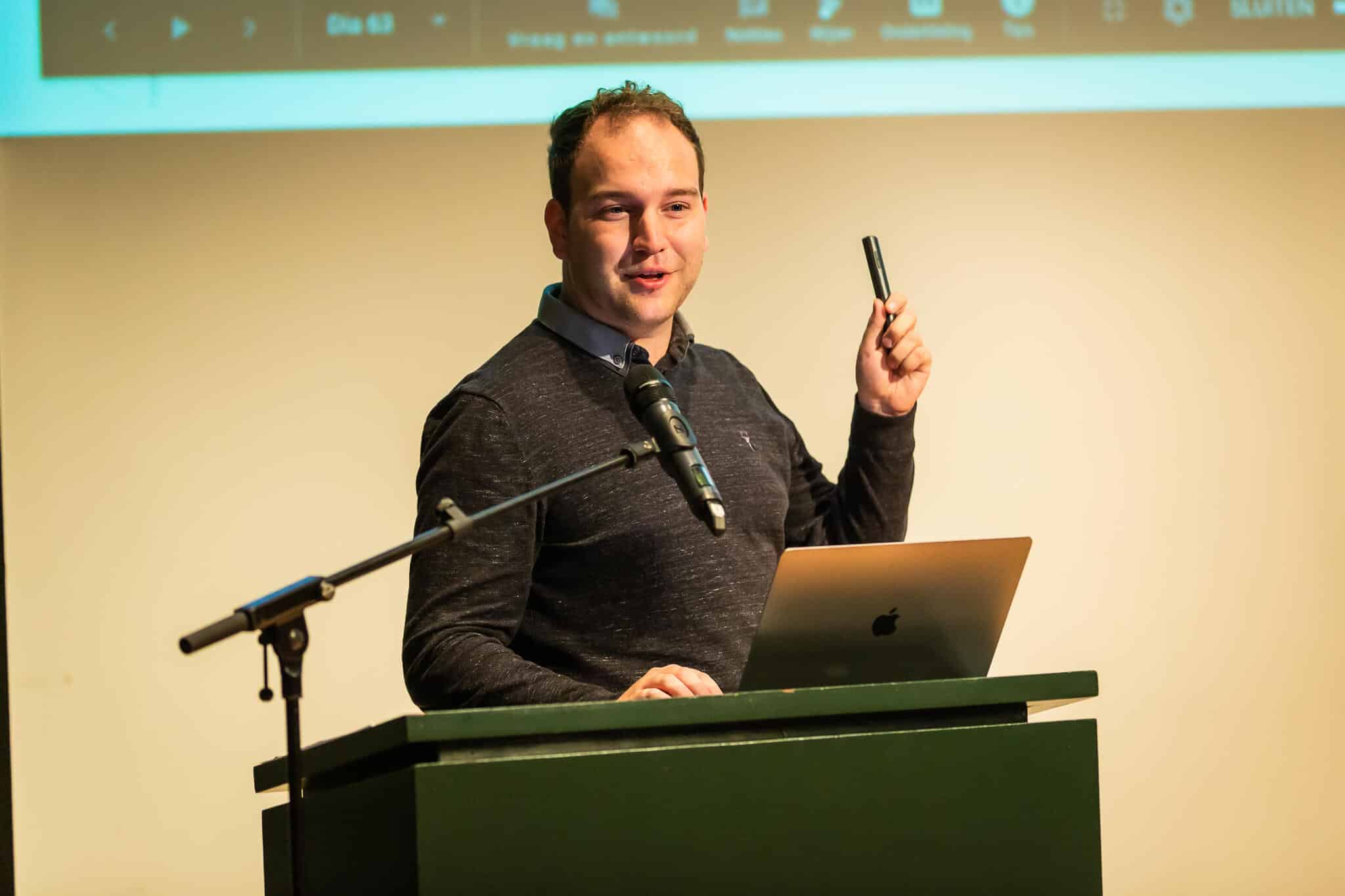 Growth Hacking Speaker for Conferences & Trainings - Ward van Gasteren